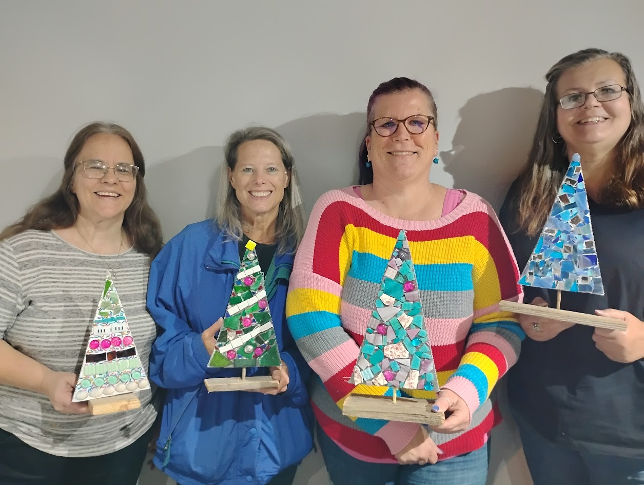 Make a Mosaic Christmas Tree! | Caroline County Council of Arts